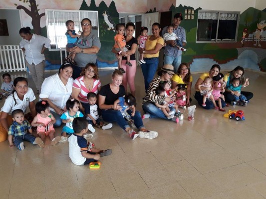 UpInforma - Estudiantes de Educación del CRULS llevan alegría a niños ...